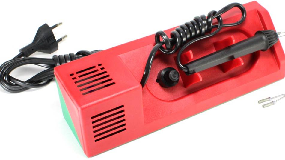 ВЫЖИГАНИЕ по ДЕРЕВУ, с чего нужно НАЧИНАТЬ НОВИЧКУ (видео из личного архива  2023 г.)