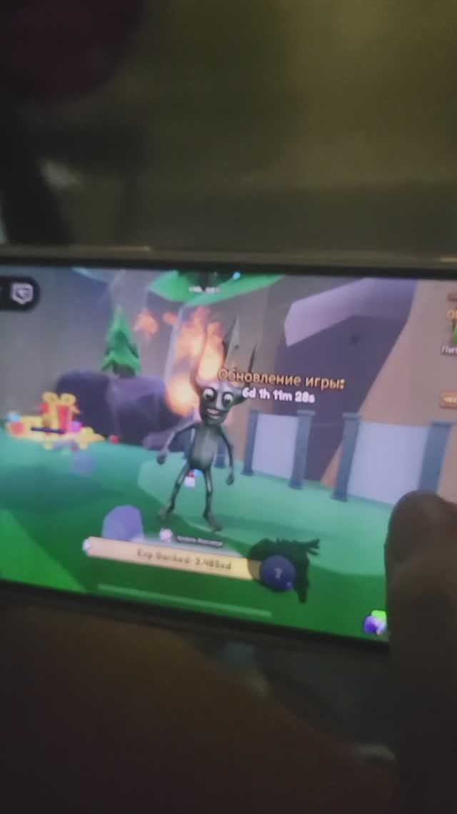 Новый донатский Брейнрот брат звучит вместо демонов критов три тонн тон сакур в Роблоксе