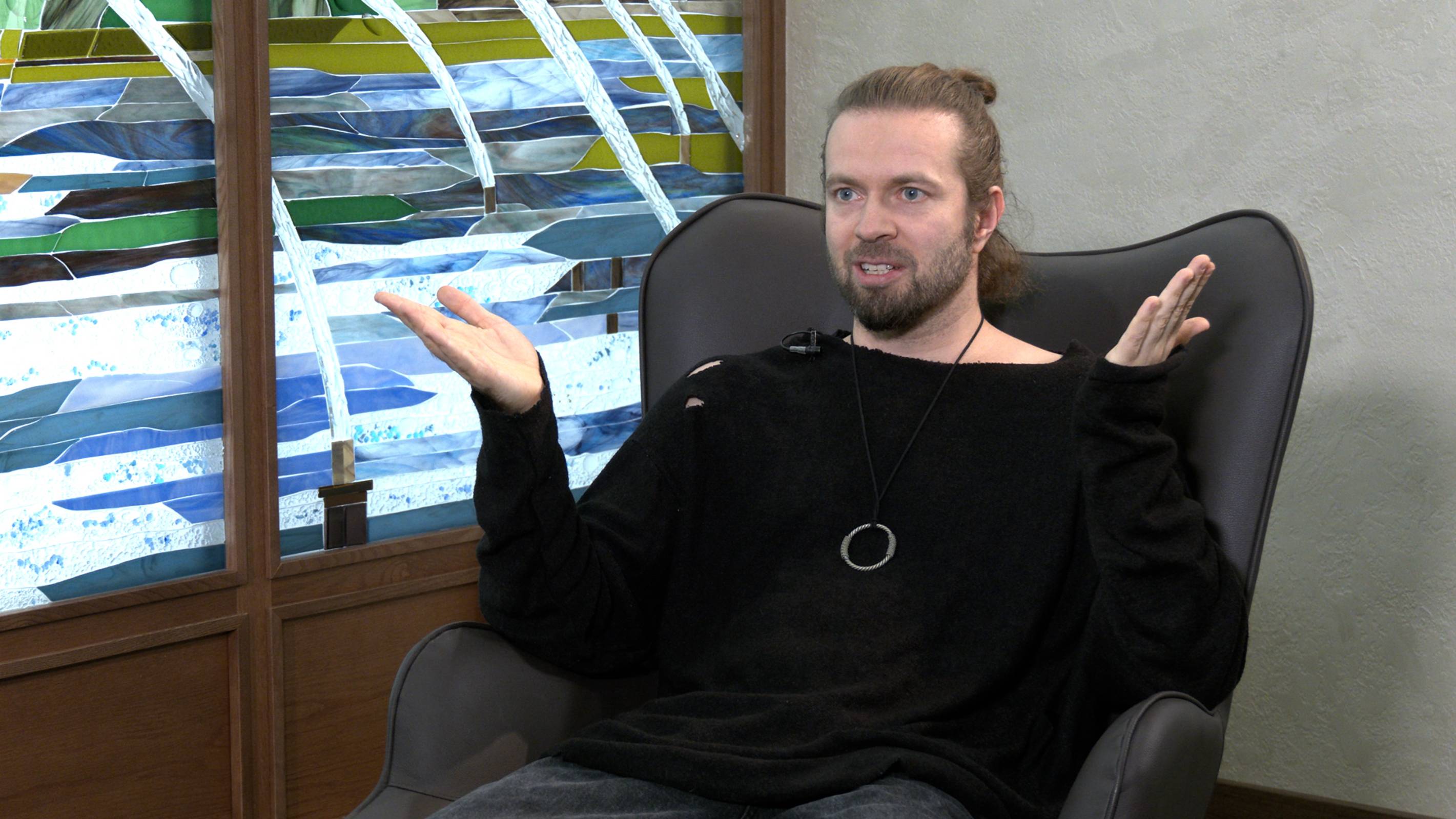 АЛЕКСАНДР МОГИЛЁВ: «ЖИЗНЬ - ЭТО ТАНЕЦ»