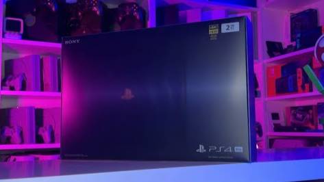 Sony PlayStation 4 Pro 500 Million Limited Edition | Распаковка