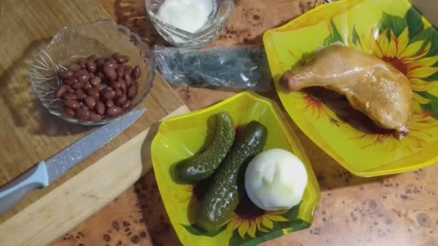 САЛАТ с  копченым ОКОРОЧКОМ БЫСТРО и ВКУСНО!
