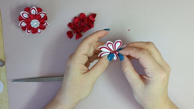 Бантики из репсовой ленты 4 см .