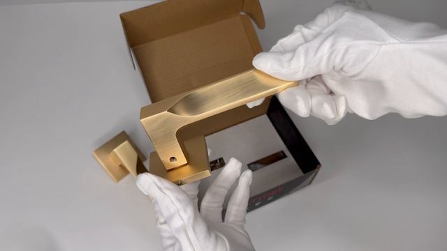 Ручка на раздельном тонком основании VETTORE R21.122 SSG (Сатинированное золото)