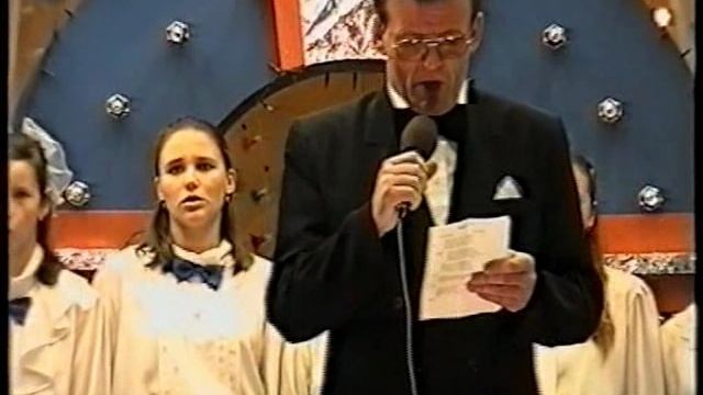 БОЕВЫЕ ОРДЕНА. исп. М. Шатский.1998 г. Концертный  зал  Урдомской  школы  искусств  №47.