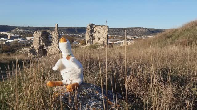 Крепость Каламита — средневековая византийская крепость и Густрав