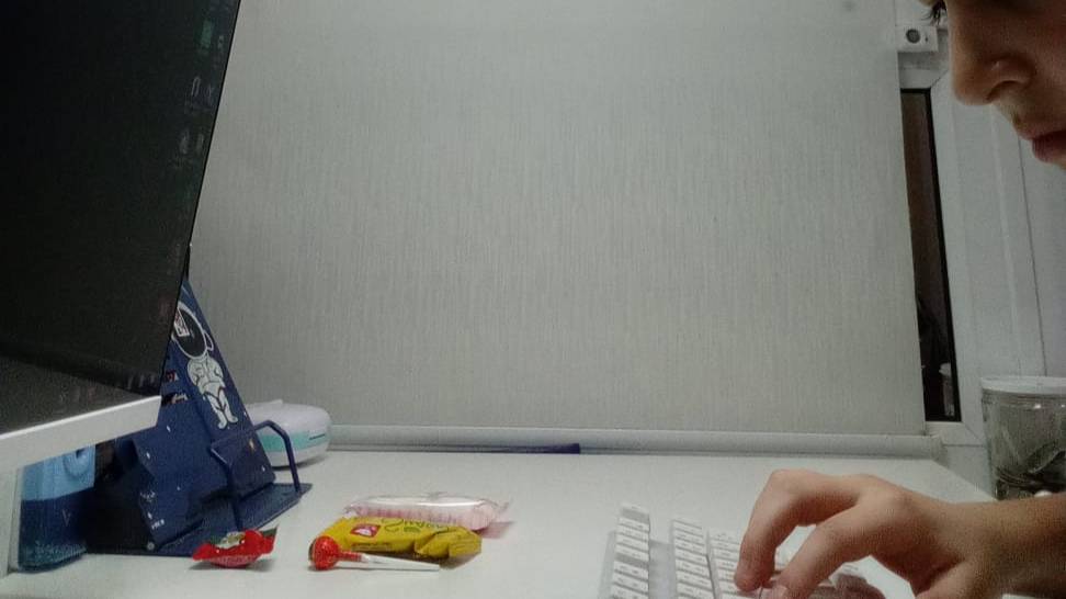 я создал компьютерный клуб в роблаксе видео от КАРААФУНА.