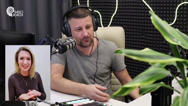 Елена Кречет Общественный деятель.Автор и исполнитель песен.подкаст Москва Крым