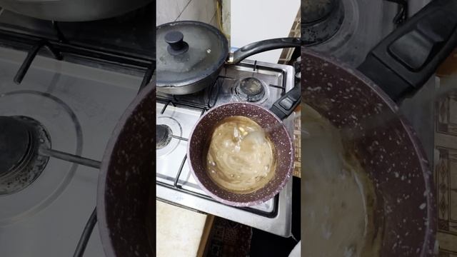 Готовим шоколадную колбасу , съездили на занятия и проверили курочек .