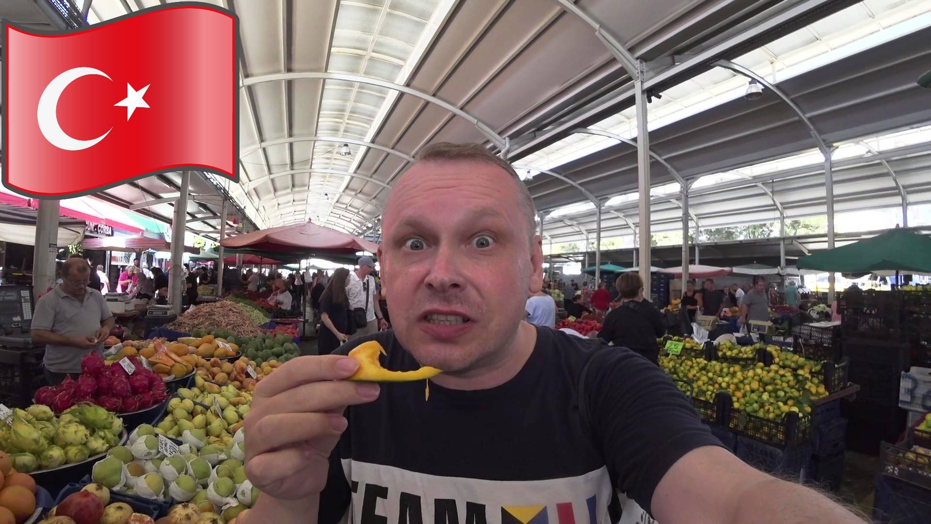 #2.9.Аланья. Волны вовсе не помеха! Купил на рынке местное манго и бананы. Отдых в Турции в октябре.