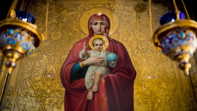 Всё, что истинным чувством наполнено