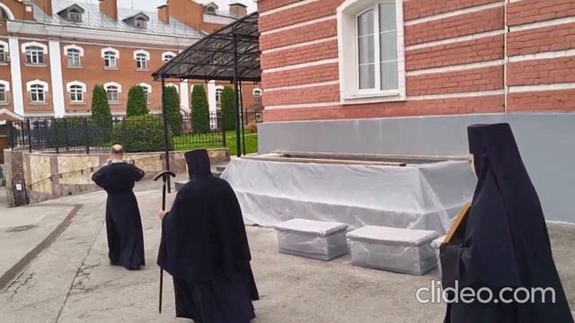 ЧИН ПАНАГИИ В ПРАЗДНИК В ЧЕСТЬ КАЗАНСКОЙ ИКОНЫ БОЖИЕЙ МАТЕРИ