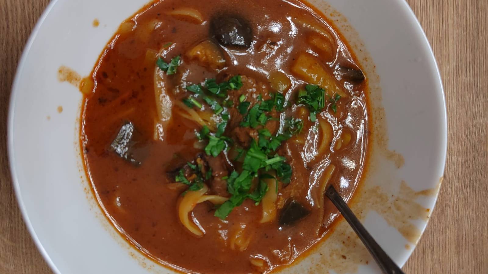 Лагман. Рецепт в казане с говядиной