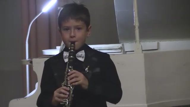 2025. Концерт. Кларнет. Артемий 10.2025 .  "Во саду ли, в огороде".  Моцарт. Аллегретто.