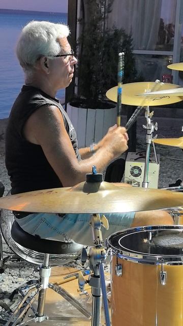 2025г. Донузлав. Тянутся города