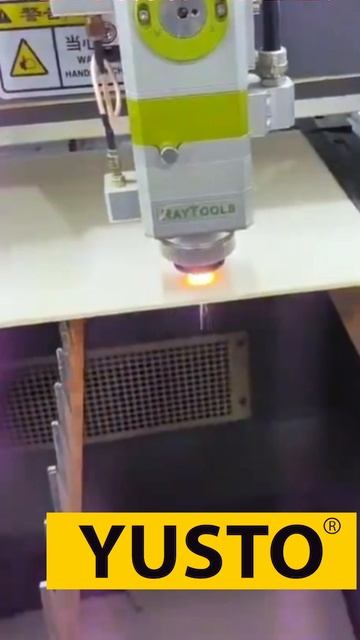 Лазерная резка керамики 10 мм на волоконном лазере 500 Вт. Чистый срез без заусенцев и оплавления.