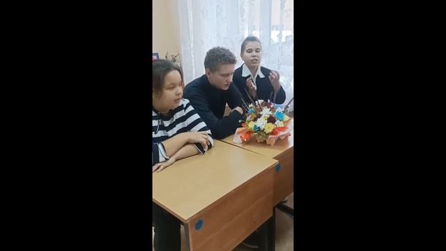 Наша школьная клумба