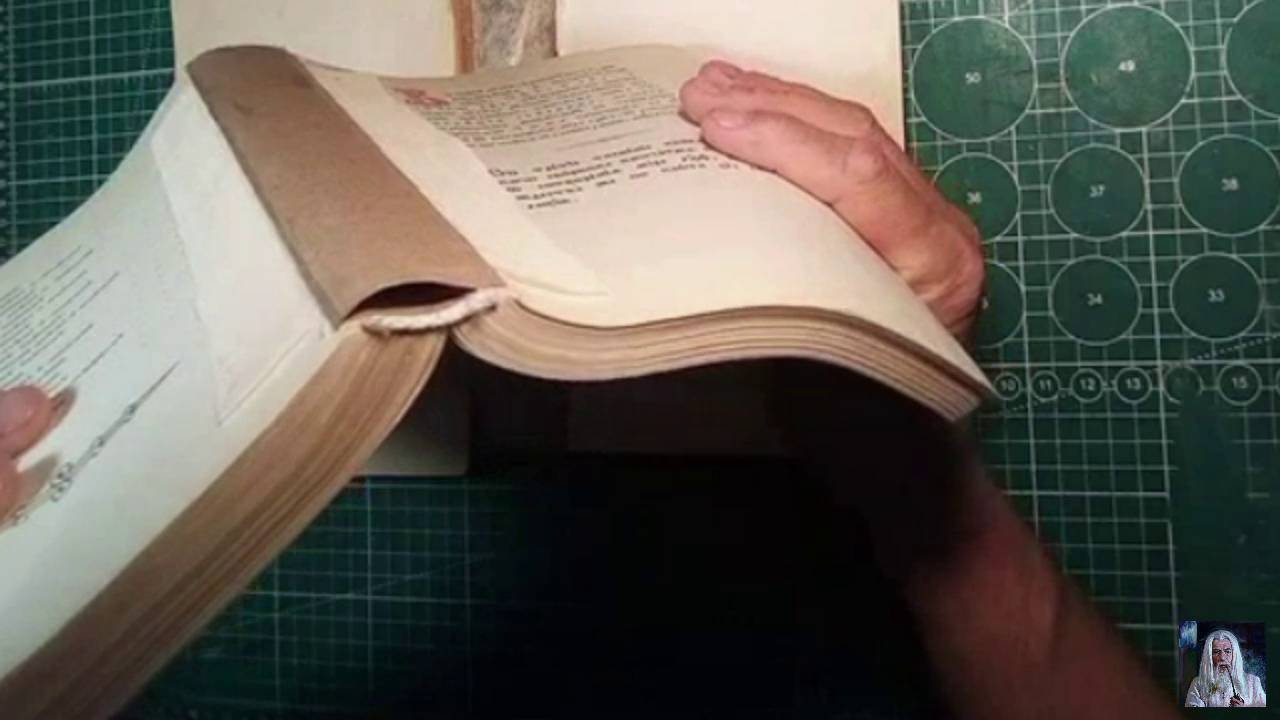 Реставрация книг дома. Бюджетный ремонт переплета с бумвиниловым покрытием.
