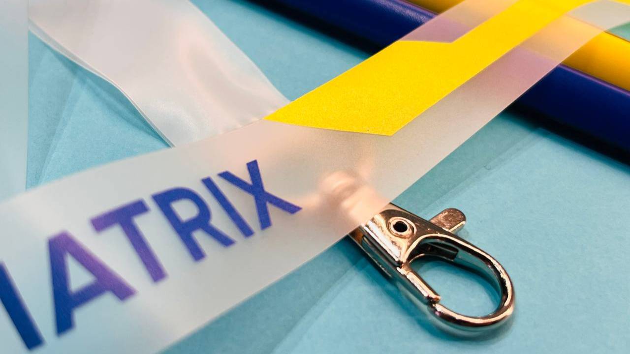 Прозрачная лена для бейджа с печатью логотипа