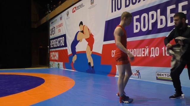 Байсангур Осмаев (Чечня) - Мухаммад Абдулхаков (Дагестан)