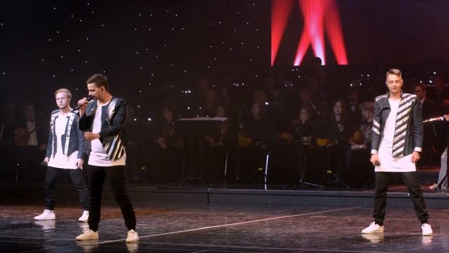 Мурашки! Духовой оркестр исполняет "Группу крови" Цоя 🎷