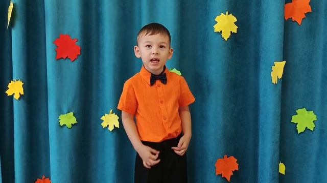 "Бабушкины руки", Читает: Штандратюк Михаил, 4 года