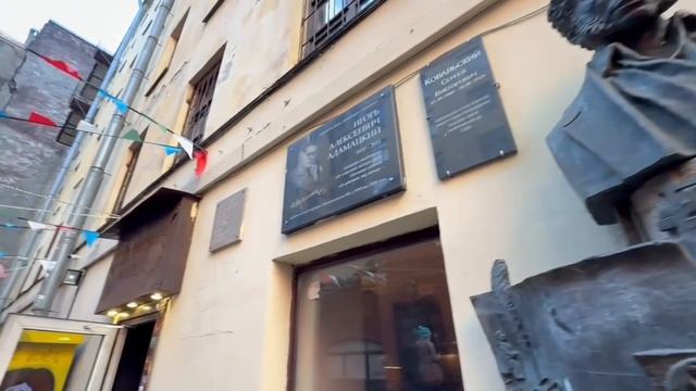 Мой Петербург от СПбГЭУ - 2025 Виктория Алмаева, Ксения Белова, Ксения Яковская ГД-2501