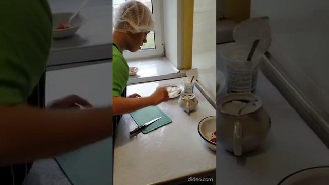 Молодкин Никита клоунский салат