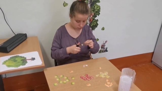 Буслаева Лиза пособие на липучках