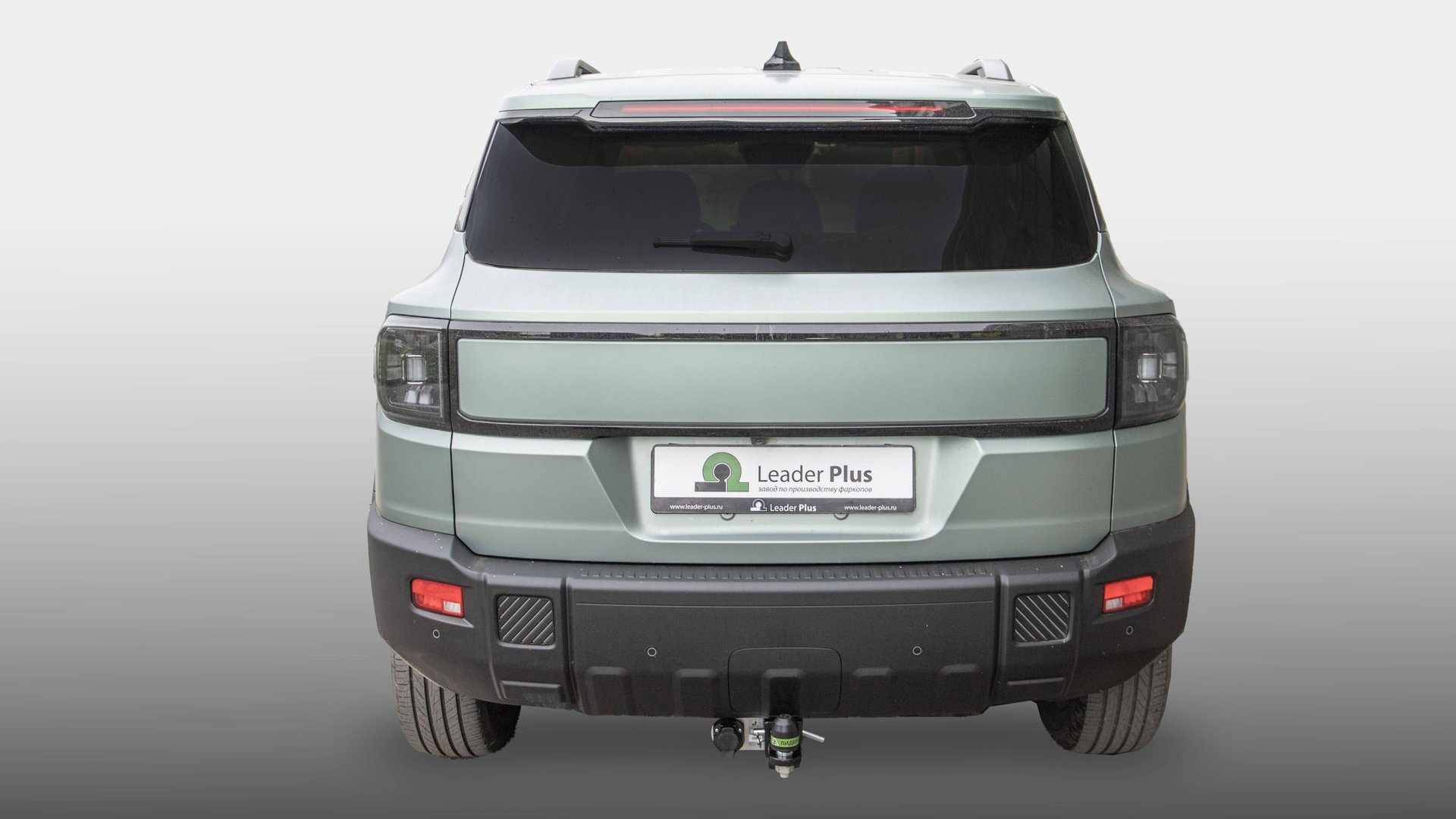 Установка фаркопа J205-E   на JETOUR T1 2025 - ... г. в. ( ШАР ВСТАВКА 50*50 )