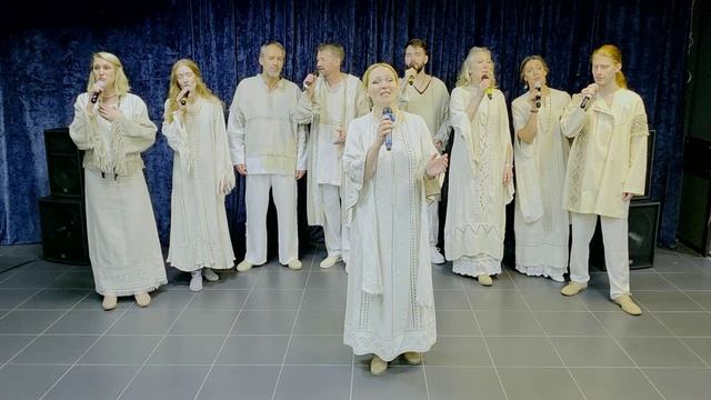 2. За тихой рекою