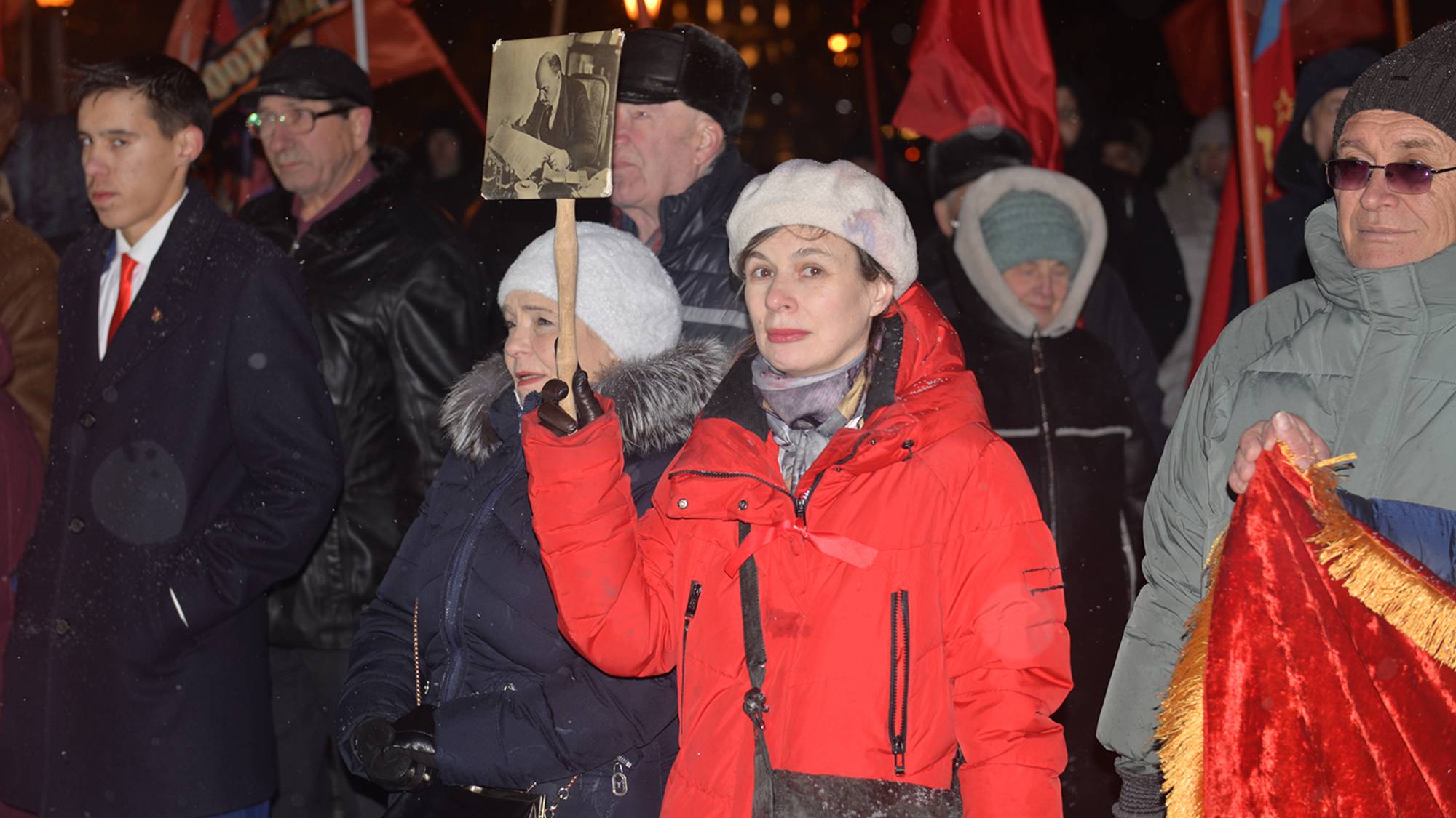 Новосибирск отпраздновал 108-ю годовщину Октябрьской революции