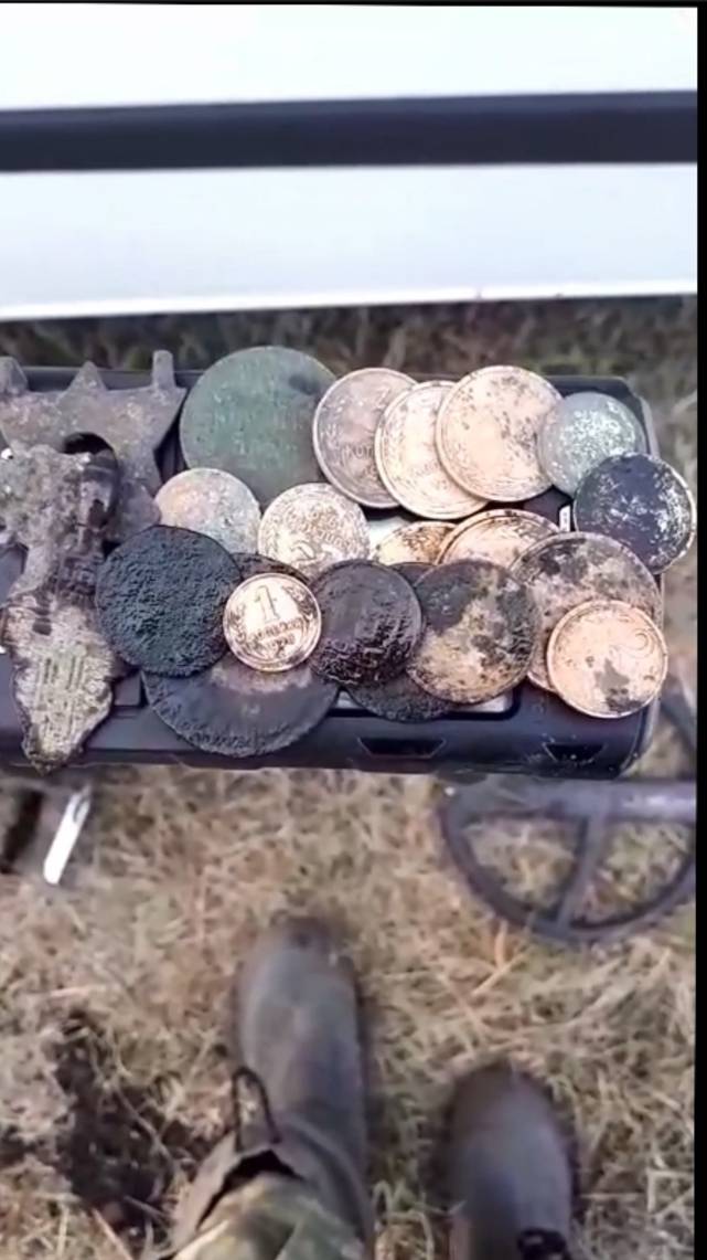 ДЕДУШКА ХАБАР БАЛУЕТ СЕРЕБРОМ!