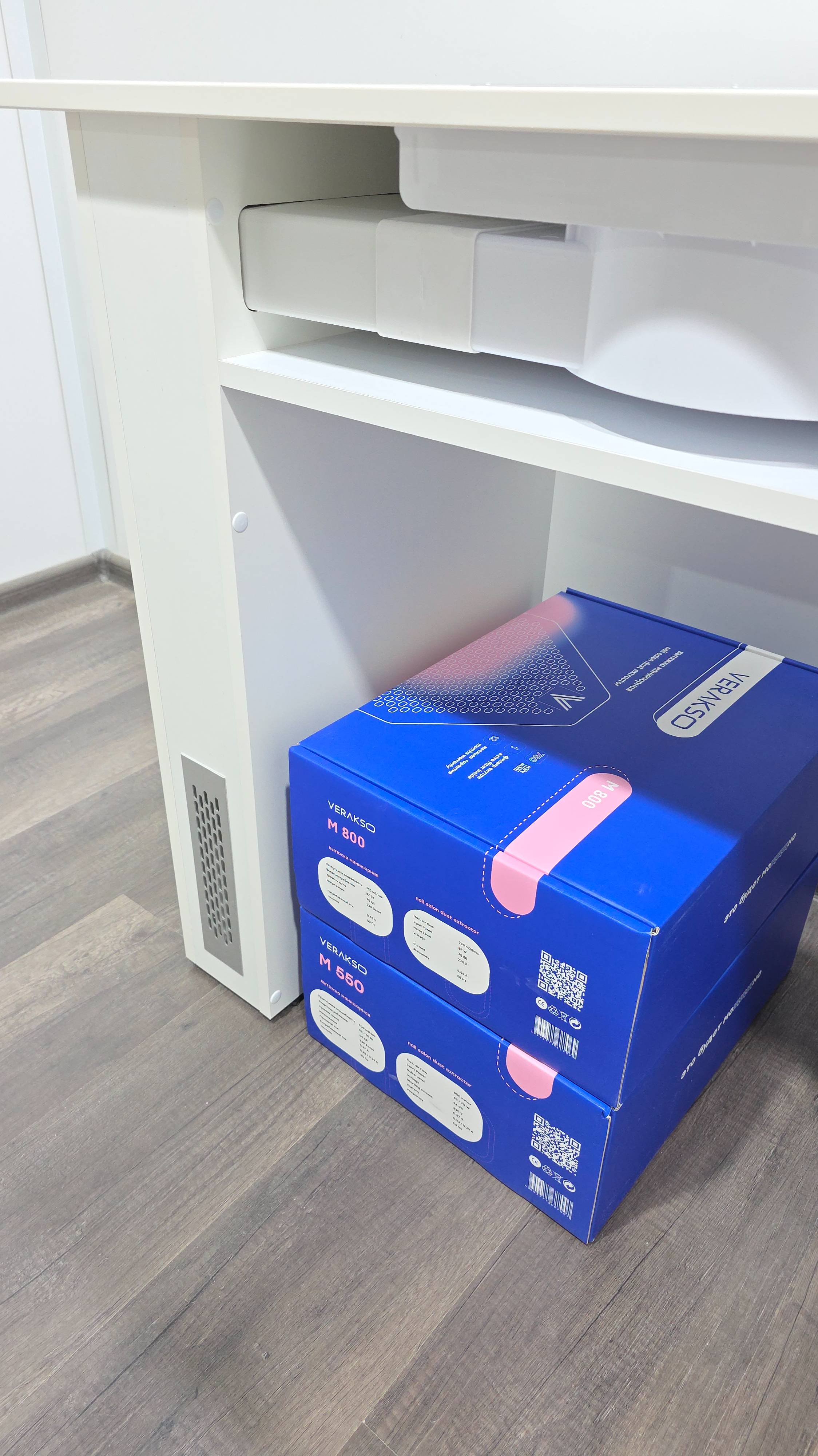 Установка вытяжек в столы