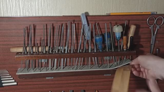 Навесная доска для надфилей и штихелей