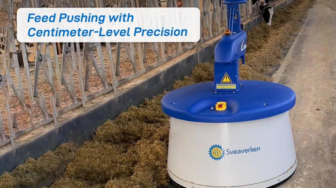 Робот подталкиватель кормов Nimbo X от компании Sveaverken.