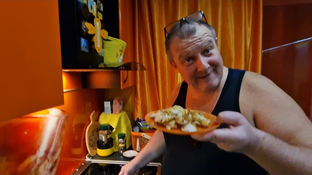 ГОТОВИМ МОЛОКИ С АНДРЕЙ РЕСТОМ🥄ЖЕНА ПРИШЛА НА ВСЁ ГОТОВЕНЬКОЕ💯ФОТОГИГИЕНИЧНЫЙ👌