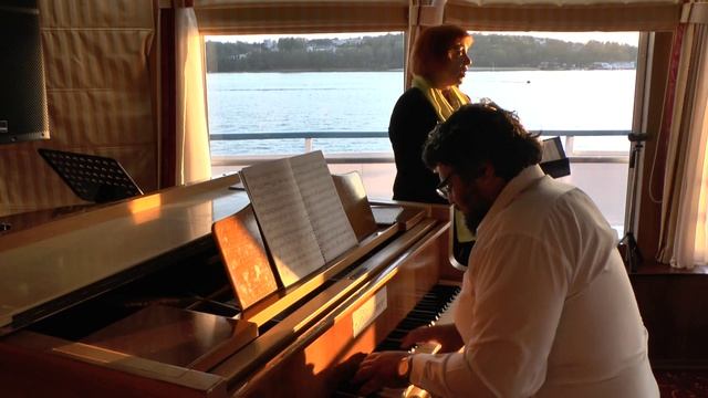 6 Д. Степанович, А. Опарин. "Лето, Утро, Всё прекрасно". Евгения Малеева, Дмитрий Степанович