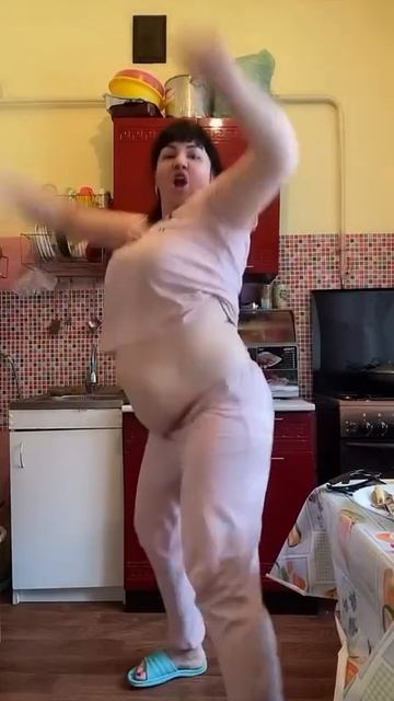 Ловите немного контента, чтобы жизнь малиной не казалась.   Чья малыха, признавайтесь?