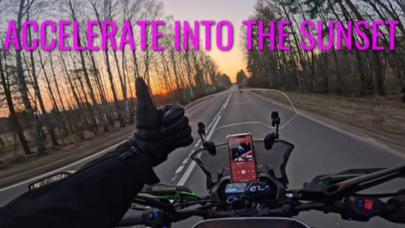 ACCELERATE INTO THE SUNSET BAJAJ Dominar & HONDA CBR