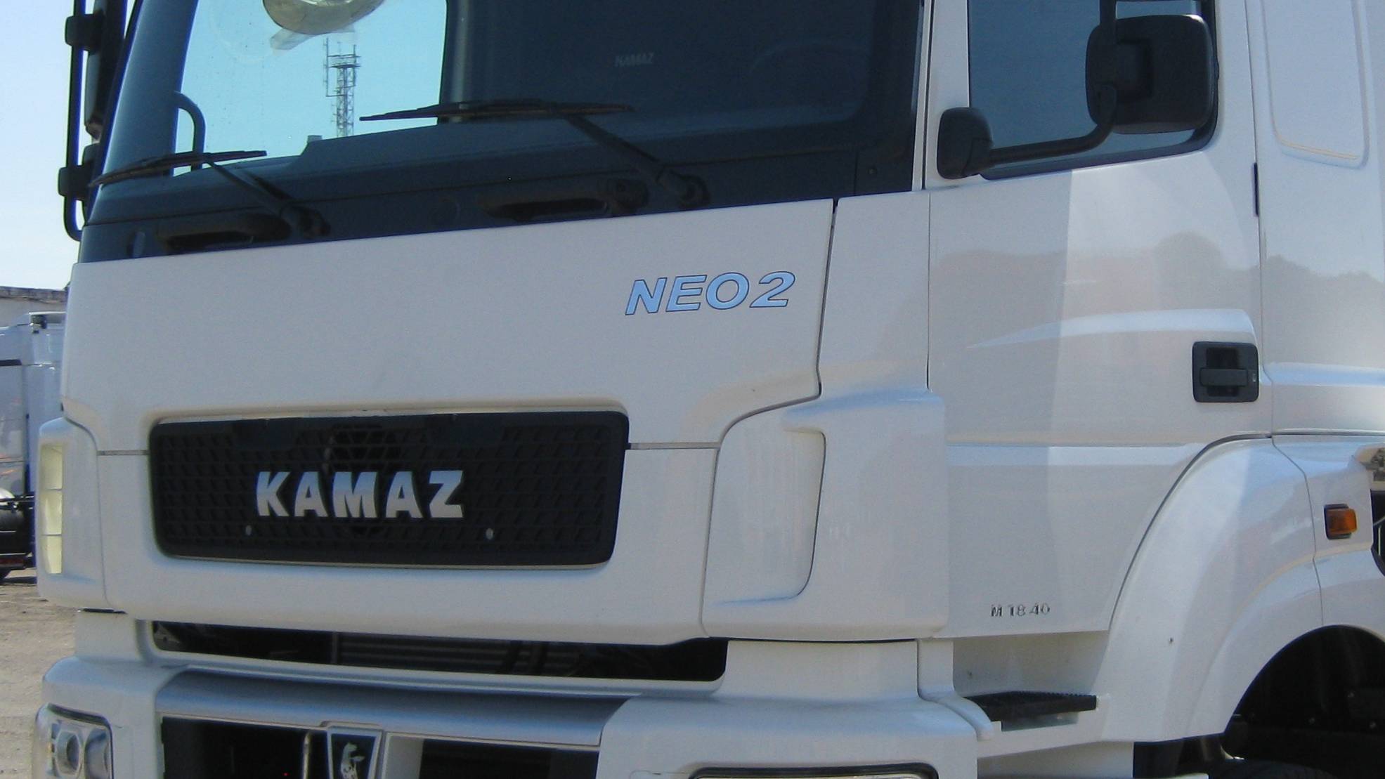 СЕДЕЛЬНЫЙ ТЯГАЧ КАМАЗ 5490 - КАМАЗ М1840