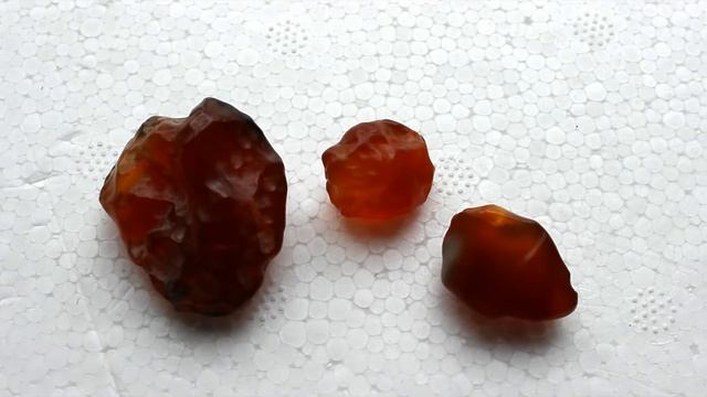 Руны и соответствие, какие камни подходят. Йера - сердолик, малахит, жадеит.