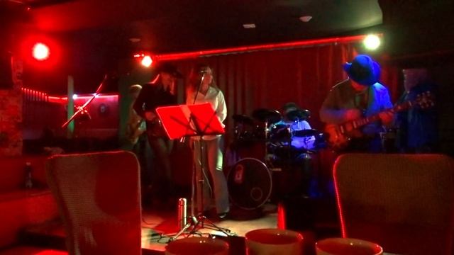 "Посторонним В..." в пабе "Три топора" 19.10.2022