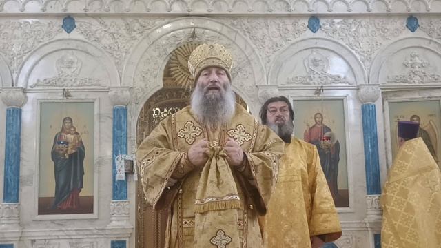 Проповедь владыки Гурия в день памяти вмч. Артемия в Благовещенском соборе г. Арсеньева