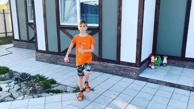 13. Зарядка на английском Часть 6