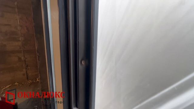 Штульповая пластиковая входная дверь с открыванием во внутрь. ОКНАЛЮКС Севастополь