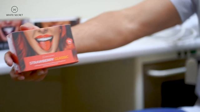Гуру в отбеливании зубов доктор Андрей Акулович о полосках White Secret