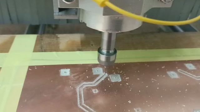 Сверление платы...