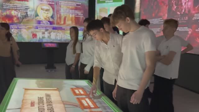 Интерактивная экскурсия в парк «Россия - моя история» //Сергей Есенин