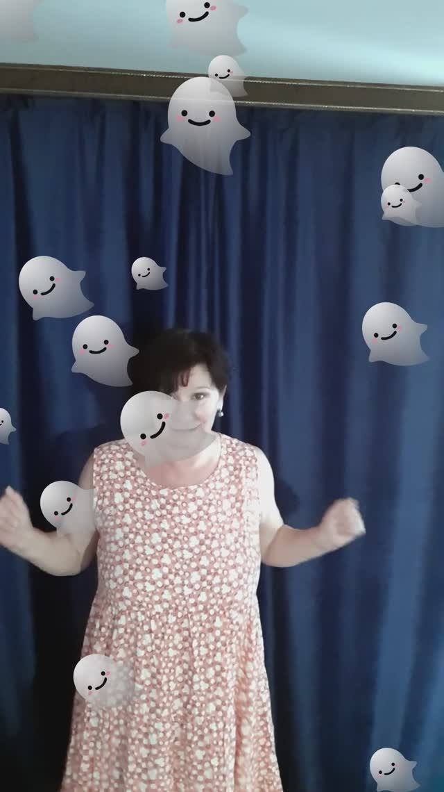 ЧТО ПРЯЧЕТСЯ  за шторами   😲😲😲