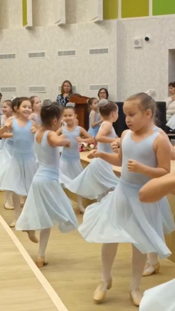 ФлешМоб FleshMob Милана Амитова